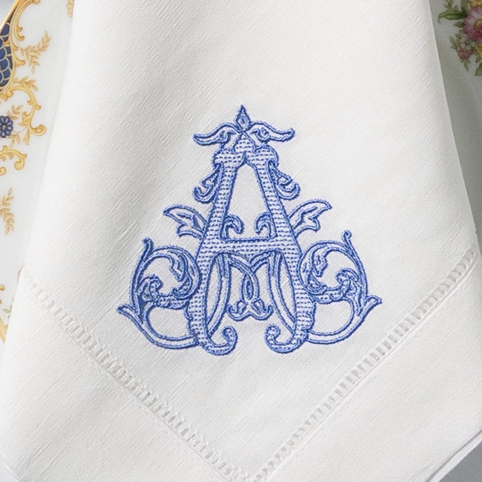 Custom Embroidered Napkins | Luxury & Monogrammed Styles
